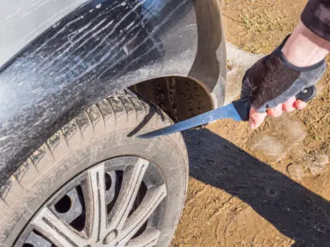 How To Slash Tires Properly? Best Knife To Slash & Tips